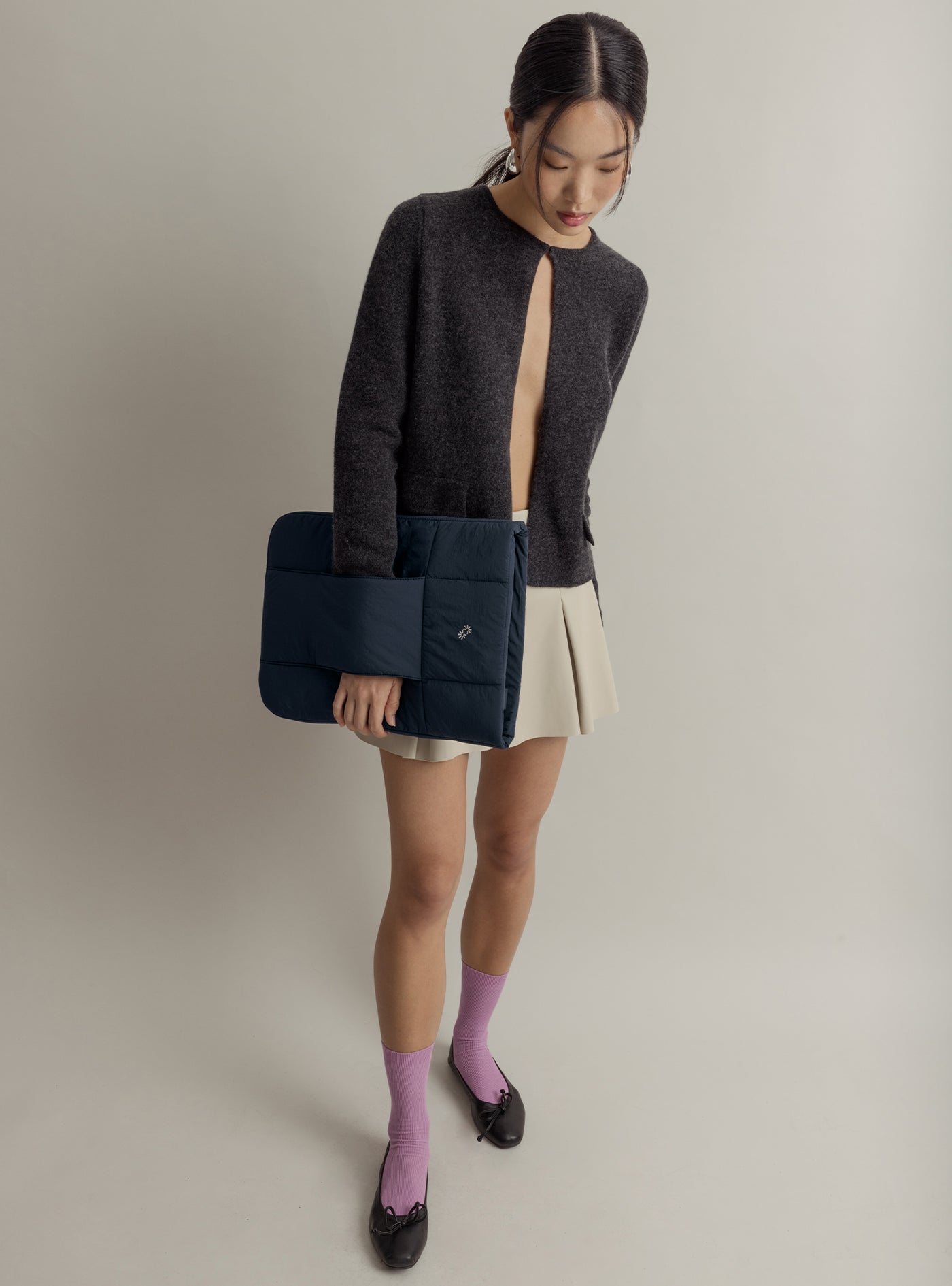 Laptop Pod 13.3" (Indigo) – The Paper Bunny