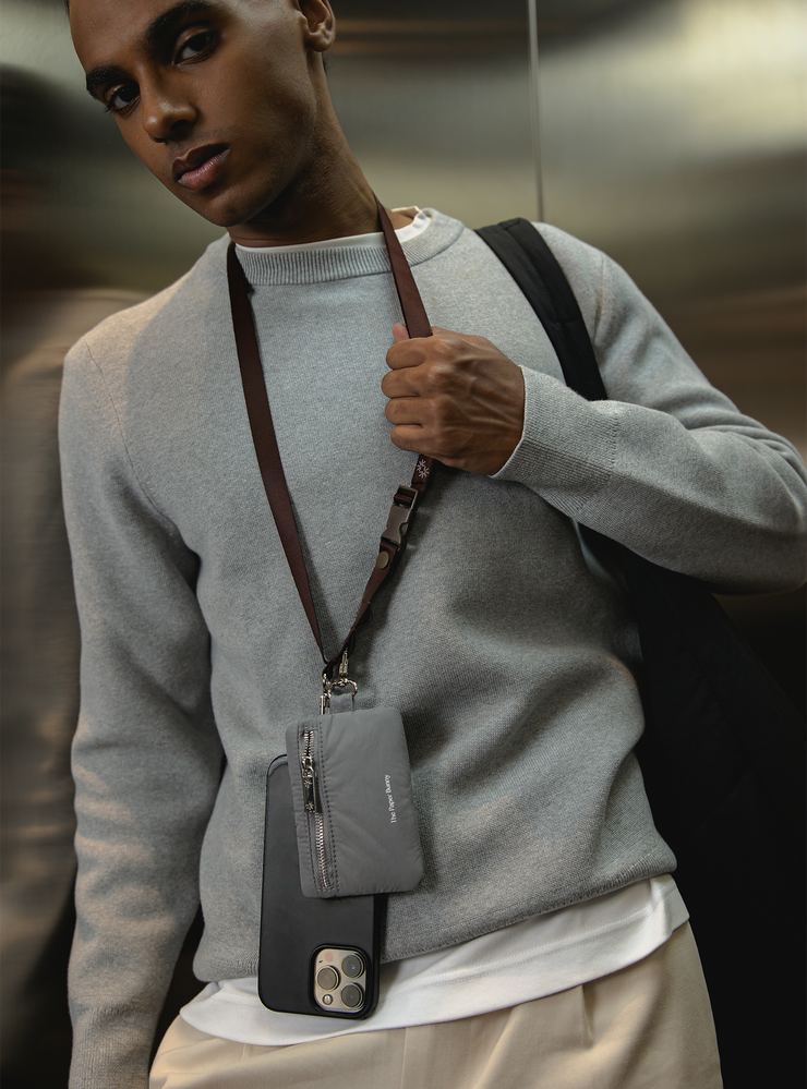 Puffer Card Pouch (Graphite) – The Paper Bunny